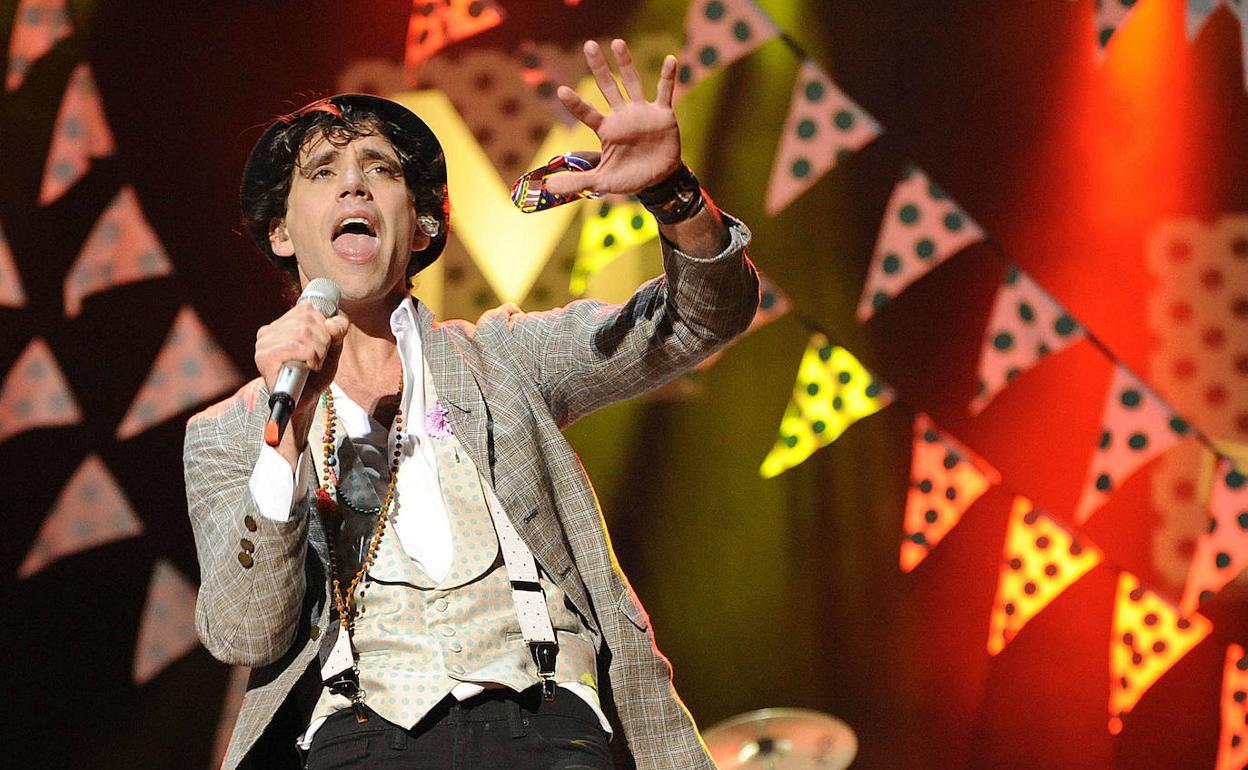 Eurovisión 2022 Mika Así Es Mika El Cantante Que Triunfó Con Relax